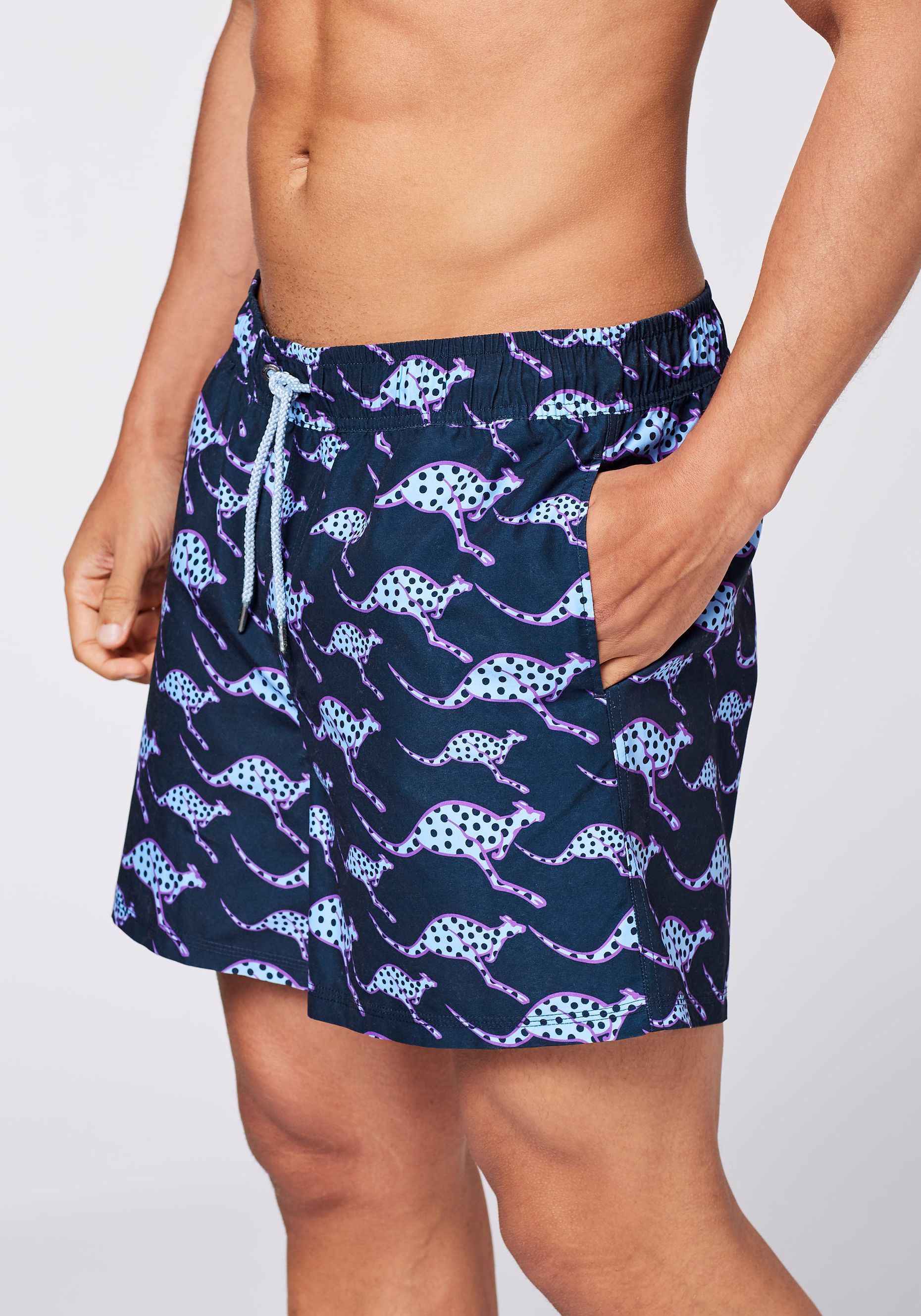 „MBRC THE OCEAN®“ Badeshorts mit Känguru-Muster | Chiemsee Online Shop